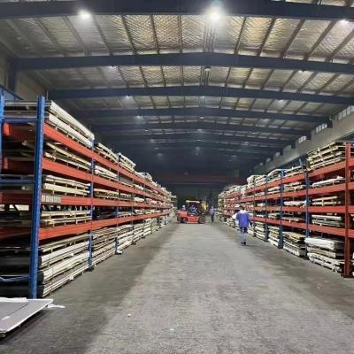 China Large Quantity in Stock Hot Rolled Stainless Steel Sheet with Fast Delivery and Polished Surface for sale