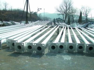 China OEM Road Steel Light Pole Hot Dip Galvanized Street Lamp Pole for sale