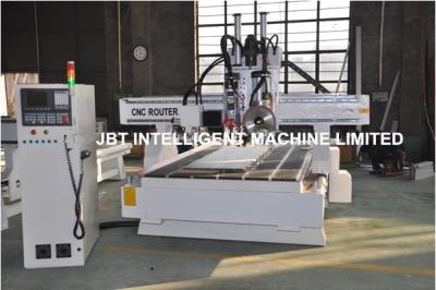 China Wood CNC Router CNC Engraving And Cutting Machine for Furniture for sale