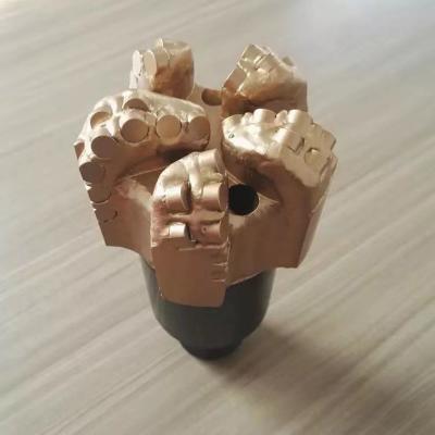 China 6 1/4 (158,8 mm) Industrie Energie Bergbau PDC Bit Breaker mit Stahlbox Verpackung zu verkaufen