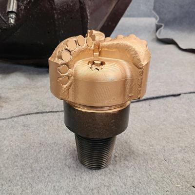 China 8 1/2 (215.9mm)  4 1/2API PDC Diamond Bit Matrix Drill Bit ISO9001 for sale