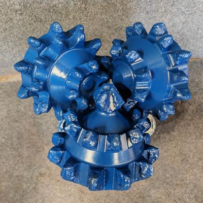 Китай 2024 Новый продуктIADC 217 Три конусовых вращающихся бита с измельченным зубом для средних твердых образований продается