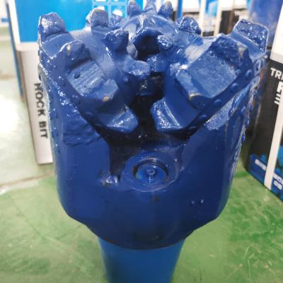 중국 2024 신제품 IADC 127 중간 단단한 형식을 위한 밀린 치아 드릴 비트 판매용