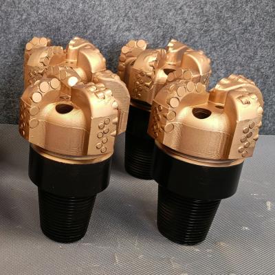 Китай Chinese Factory Customized High Quality Type PDC Drag Bit For Coal Mine Water Well Drilling продается