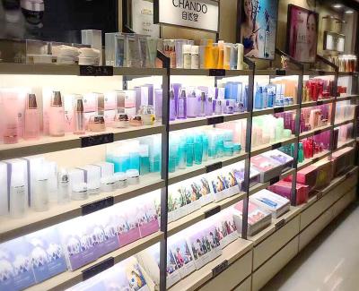 Cina progettazione cosmetica di stoccaggio della parete degli espositori del dettagliante di spessore di 18mm in vendita