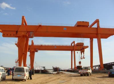 China Heavy duty Bridge Erecting general lifting gantry crane for sale