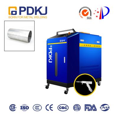 Cina Handheld Automatic Wire Feeding Fiber Laser Welding Machine For Stainless Steel Annular Cylinder in vendita