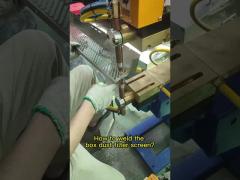 Una soluzione di punto con uno schermo filtro polvere in acciaio inossidabile di larghezza 1,5 mm.