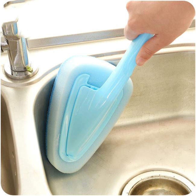 Brosse propre remplaçable d'éponge de triangle forte de cuisine