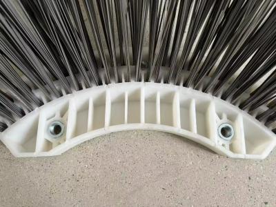 Cina 31 fori 35 fori scope per scotto per pelicano pelicano per veicoli pelicano spazzola per macchine in vendita