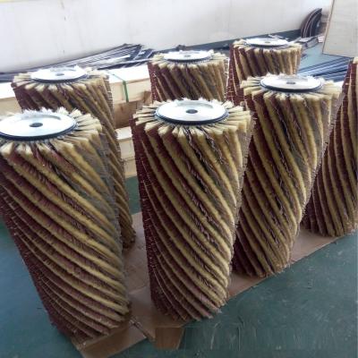 China 80/120/240 Arenisca de madera gruesa / pincel de pulido con papel de arena y sisal en venta