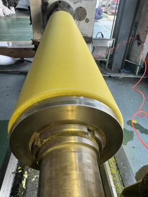 Chine Tissu non tissé de qualité industrielle à base de fibre de rouleau pour comprimer de l'huile dans une plaque de cuivre à vendre