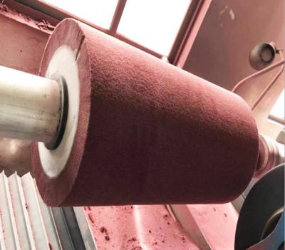 Cina Panno non tessuto di lucidatura di raschiatura del rullo del panno che frantuma resistente ad alta temperatura del rullo della spazzola in vendita
