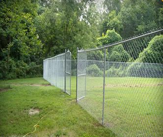 China Home garden hot dipped galvanized chain link fence , pvc coated chain link fence for sale