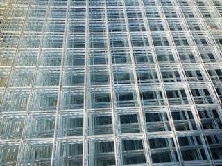 China Trade Assurance Reinforcing PVC Coated Welded Wire Mesh Highway Fence for sale
