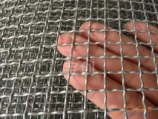 China Hot selling products 100 micron stainless steel crimped wire mesh fence in malaysia for sale