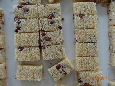 China Bird Treat Seed Bar Forming Machine , cereal bar maker / Forming Machine for sale