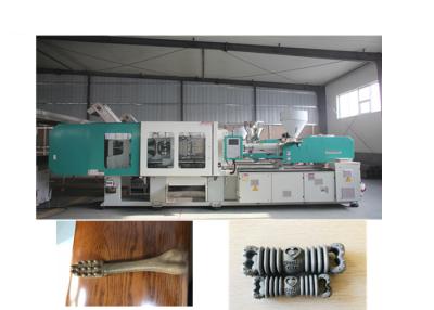 Cina Macchina per la produzione di biscotti per cani con sistema a canale caldo a basso rumore, stampaggio a iniezione in vendita