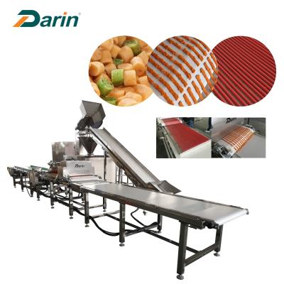 Cina La carne per cani spoglia la linea d'espulsione dell'estrusione di Foring della macchina del cibo per cani della striscia fredda della carne in vendita