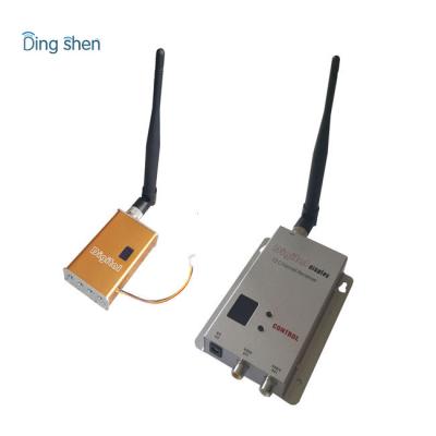 China Quality 1200Mhz Mini FPV Video Transmitter 7000mW Wireless AV Sender for Robot and Drones Te koop