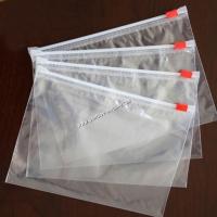 China Automatic Plastic Ziplock PE Zipper Bag Making Machine for sale