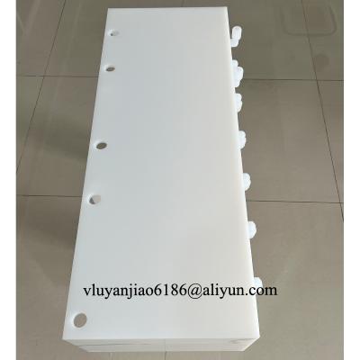 China High-Temperature Resistant PFA Welded Tank with Seamless Construction and Customizable Ports for Chemical Storage for sale