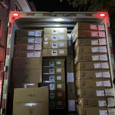Cina 24 porte PoE 4x1G uplink Switch C9200L-24P-4G-E serie 9200 con LACP e stato di stoccaggio in vendita