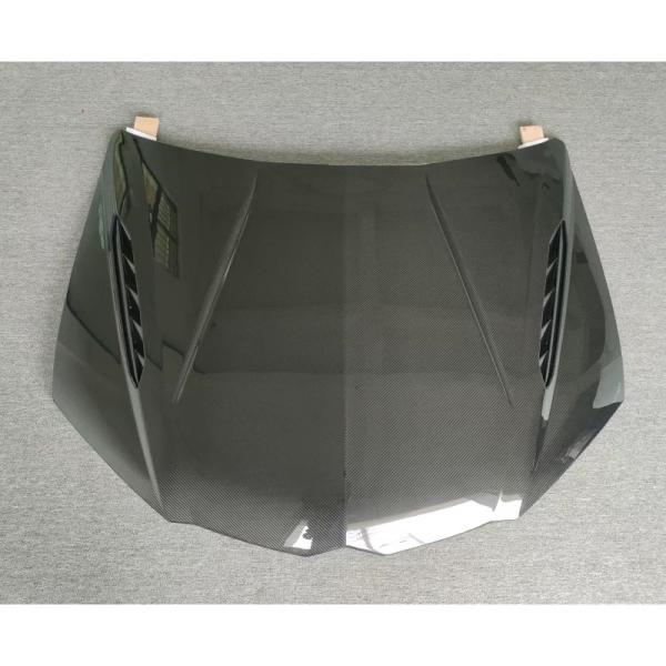 Quality Dry Carbon Fiber Body Kit Bonnet Hood Lamborghini URUS Body Kit For Engine Cover for sale