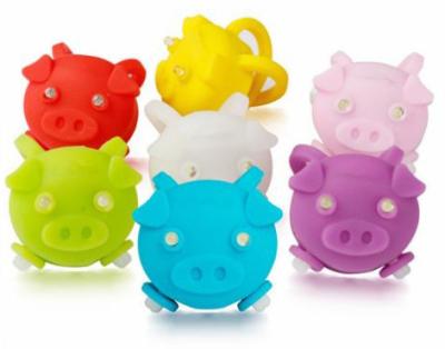 China Cute Pig Shape Blinking Led Lights For Bikes Lightweight Small Size Low Power for sale