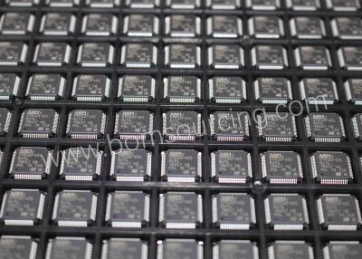 Cina 32 bit 64-LQFP ISTANTANEO di 168MHz 1MB1M x 8 del chip di IC del circuito integrato del microcontroller STM32F4 in vendita