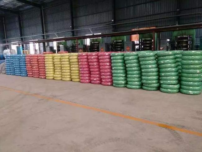 Motorcycle Parts Motorcycle Tires Hot Selling Patterns Mud and Snowflake Patterns 5.00-12 4.60-18 4.60-17 120/80-18 Tires Hc58