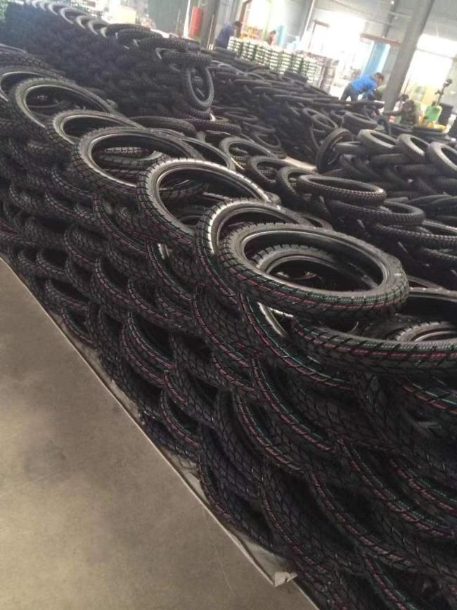 Motorcycle Parts Motorcycle Tires Hot Selling Patterns Mud and Snowflake Patterns 5.00-12 4.60-18 4.60-17 120/80-18 Tires Hc58
