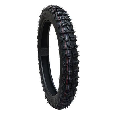 Cina Taiwan Pneumatici da moto 2.75-17 300-17 70/80-17 con resistenza all'usura di oltre 20000 chilometri in vendita