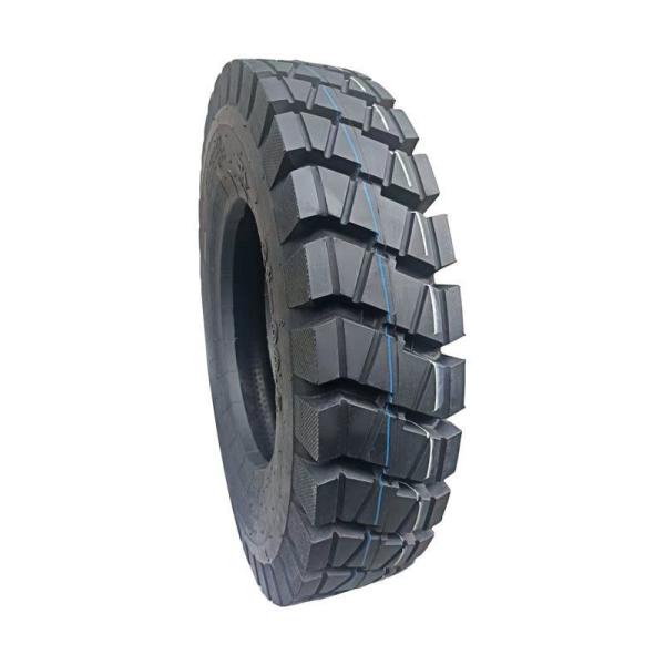 Quality 7.00-16 Light Truck Mud And Snow Tires With High Speed Stability Customized for sale