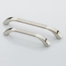 China Polishing Surface Kitchen Hardware Handles ODM OEM Kitchen Cabinets Accessories for sale