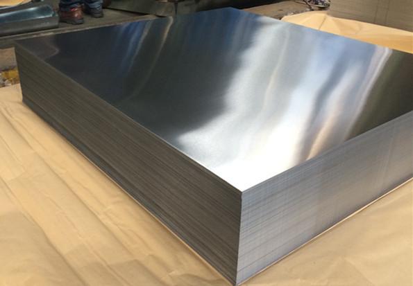 Fogli di latta elettrolitica per lattine di prodotti chimici e alimentari 0,15-0,49 mm Spessore 600-986 mm Larghezza T2-T5 Temperature BA Annealing