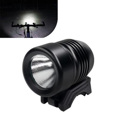 中国 丸黒 2100 ルメン フロントバイク ライト ロングレンジ ポータブル 販売のため