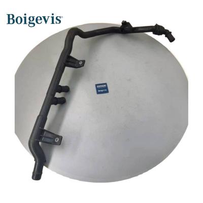 中国 冷却液パイプ1712 7548 222 2011年2019年 BMW 1シリーズ (F20/F21), 3シリーズ (F30/F31) および 2013年2020年 4シリーズ (F32/F33/F36) にフィットする. 販売のため