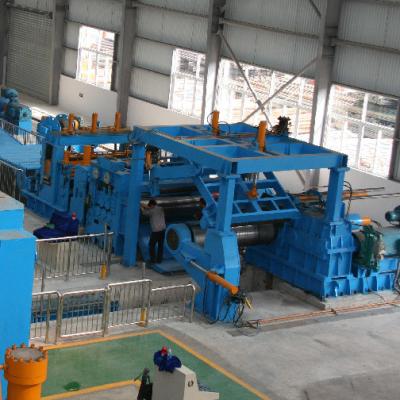 China 4000*2500*2500mm Straightener Feeder Uncoiler voor het platmaken en dwars snijden van staalplaten Te koop