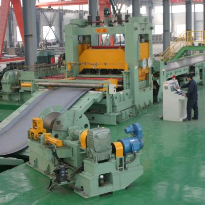 Cina Linea di taglio trasversale per la decapaggio della bobina di acciaio laminata a caldo 3 mm-12 mm-2000 mm a motore in vendita