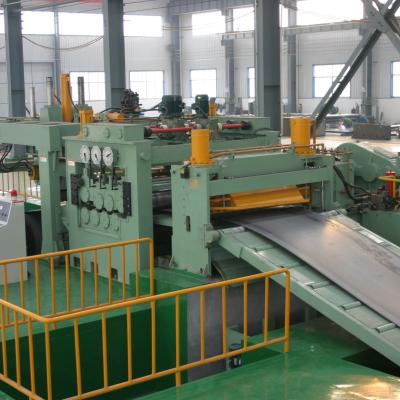 Cina Macchina per il taglio di bobine di acciaio per la levigatura, il livellamento e la tosatura 380v Voltaggio 35 kg Peso in vendita