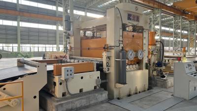 China Componentes do núcleo de engrenagem Máquina de aplanamento e corte cruzado para nivelamento de chapas de aço à venda