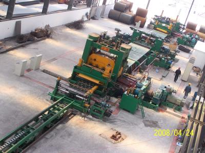 Cina 25mm Leveler Steel Sheet Machine Coil Level Steel Coil Cutting Machine per le condizioni di estrazione di energia in vendita