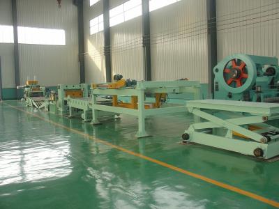 Cina 25mm Leveler Steel Sheet Machine Coil Level Steel Coil Cutting Machine per le condizioni di estrazione di energia in vendita