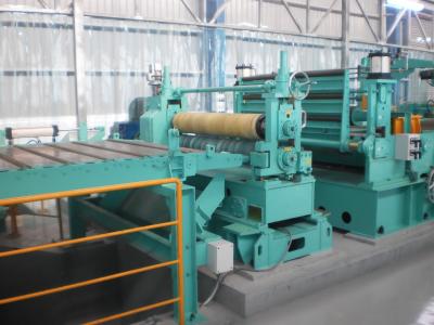 Cina Macchine per il levigamento, lo svincolo e la taglio per il taglio di bobine di acciaio di precisione nelle acciaierie in vendita