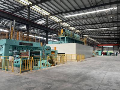 China Máquina de corte automática de alta velocidade de corte vertical e horizontal para bobinas de aço à venda