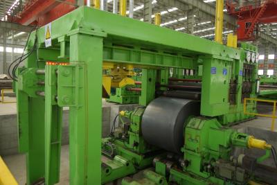 China Linha de corte de nivelamento de descolagem de bobina de aço inoxidável de alta velocidade para operação suave à venda