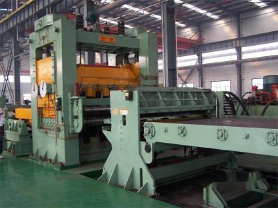 Cina 12000 mm di larghezza di taglio della bobina di acciaio, linea di produzione mobile di levigamento della bobina in vendita