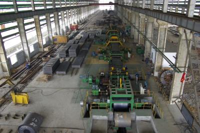 Cina Uncoiler di bobina di acciaio facile da usare e linea di taglio in lunghezza per la lavorazione dell'acciaio in vendita