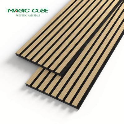 China Customizable Wood Panels for a Natural and Organic Interior Edge to Edge 13mm Pattern for sale